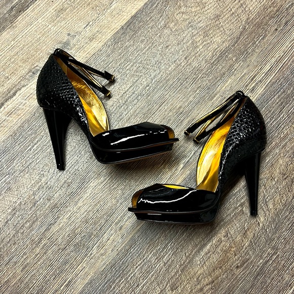 Report Signature | Shoes | Patent Leather Sexy Date Night Heels Brand ...